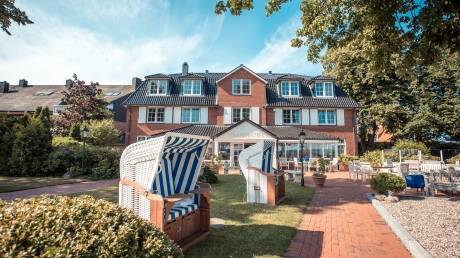Günstiger Urlaub mit eigener Anreise im Strandhotel Strande