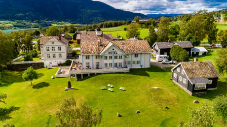 Kjør selv-ferie til Dale-Gudbrands Gard